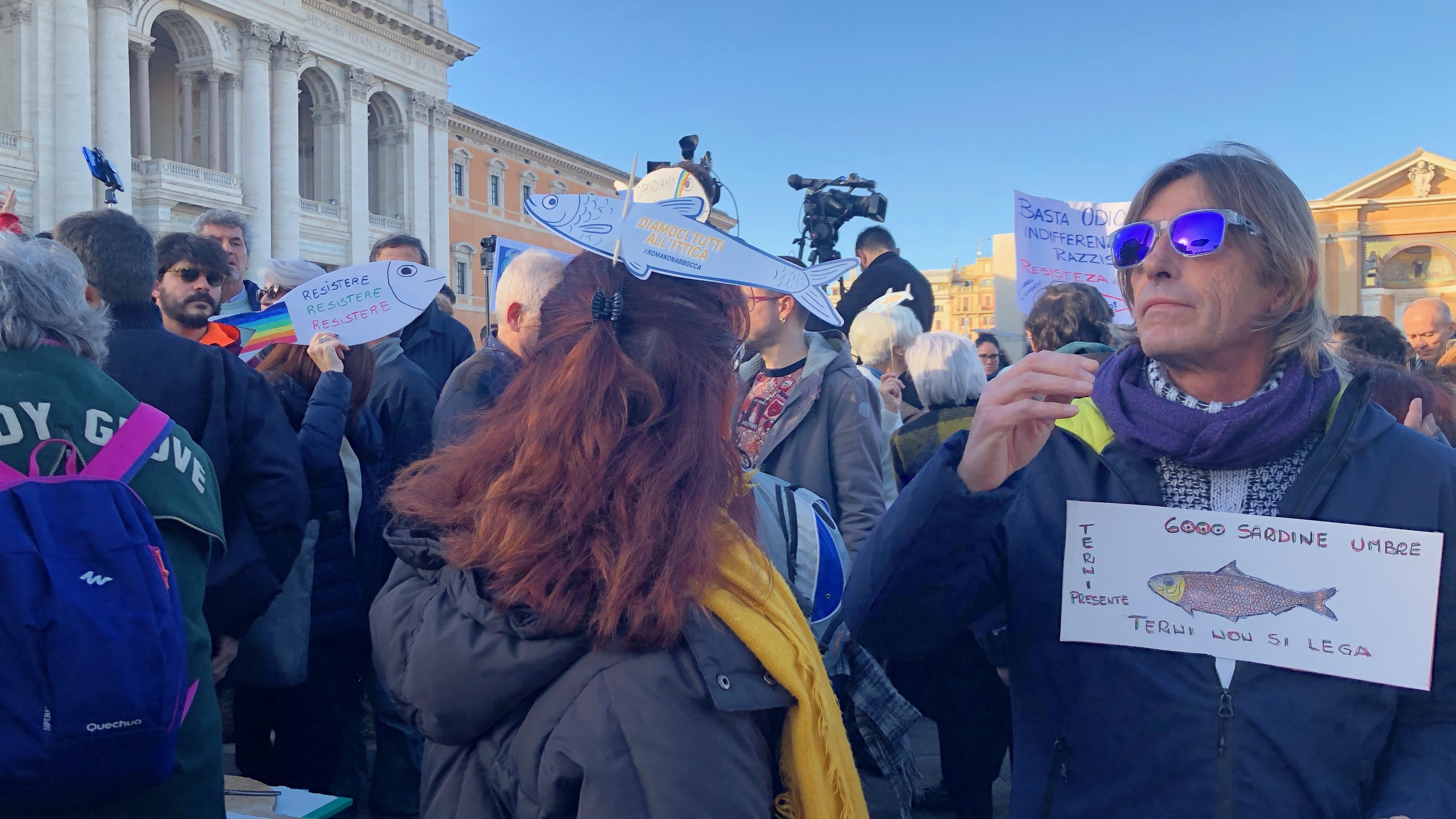 Fed Up With Far Right, Italy's 'Sardines' Protests Call For Civility ...