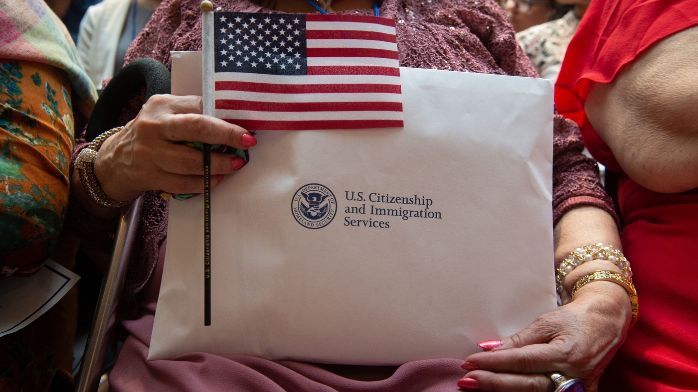 DHS, USCIS, CBP, ICE Share Data With Census After Trump's Executive ...