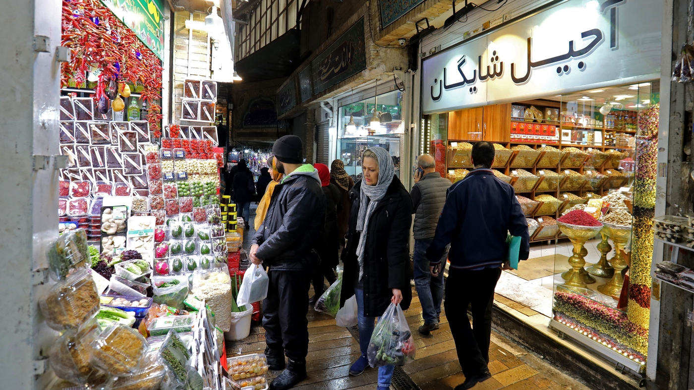 Why Iran's Economy Has Not Collapsed Amid U.S. Sanctions And 'Maximum ...