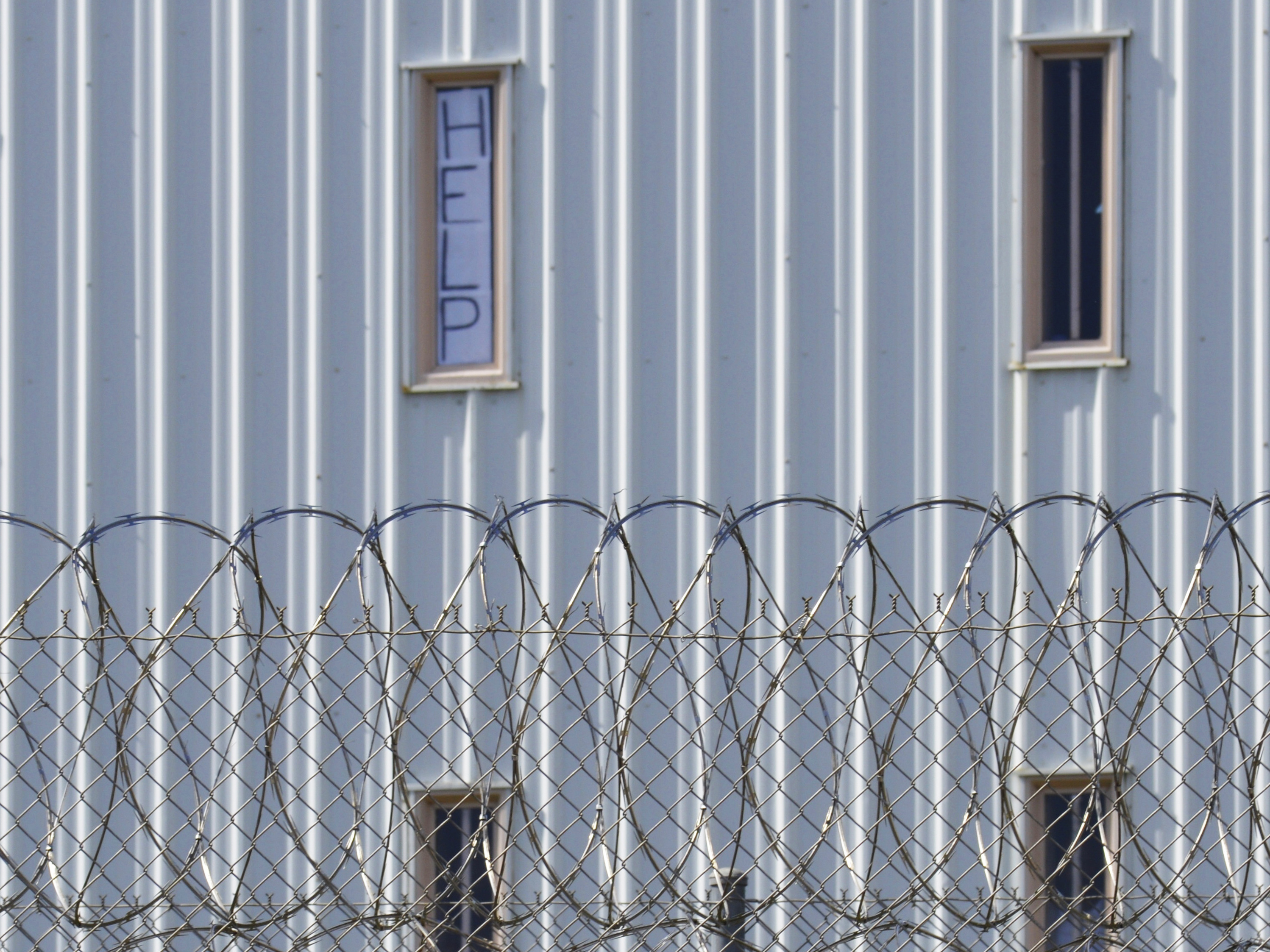 Alabama To Move Most Inmates From Notoriously Crowded, Violent Holman ...