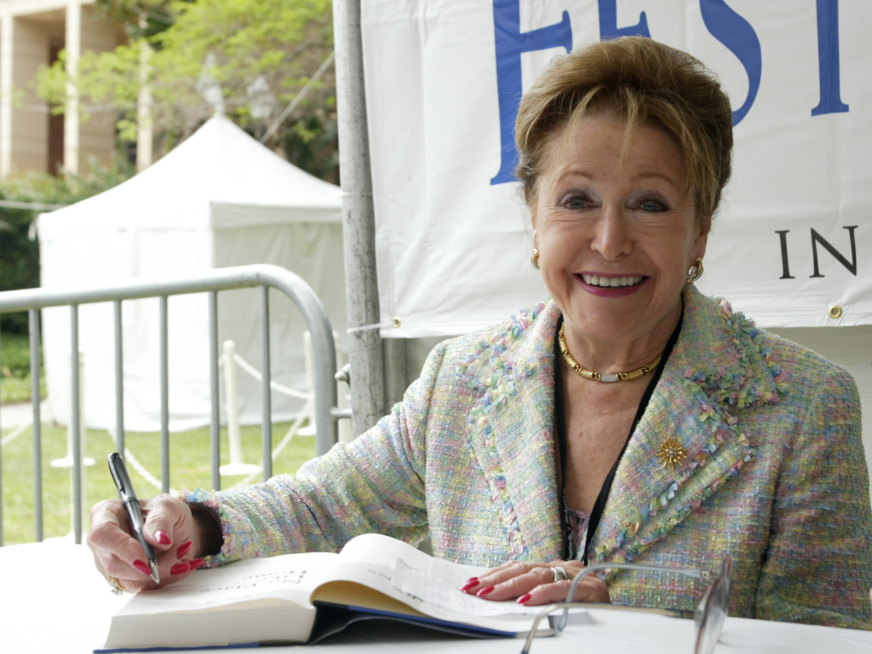 Mary Higgins Clark, 'Queen Of Suspense,' Dies At 92 | NCPR News