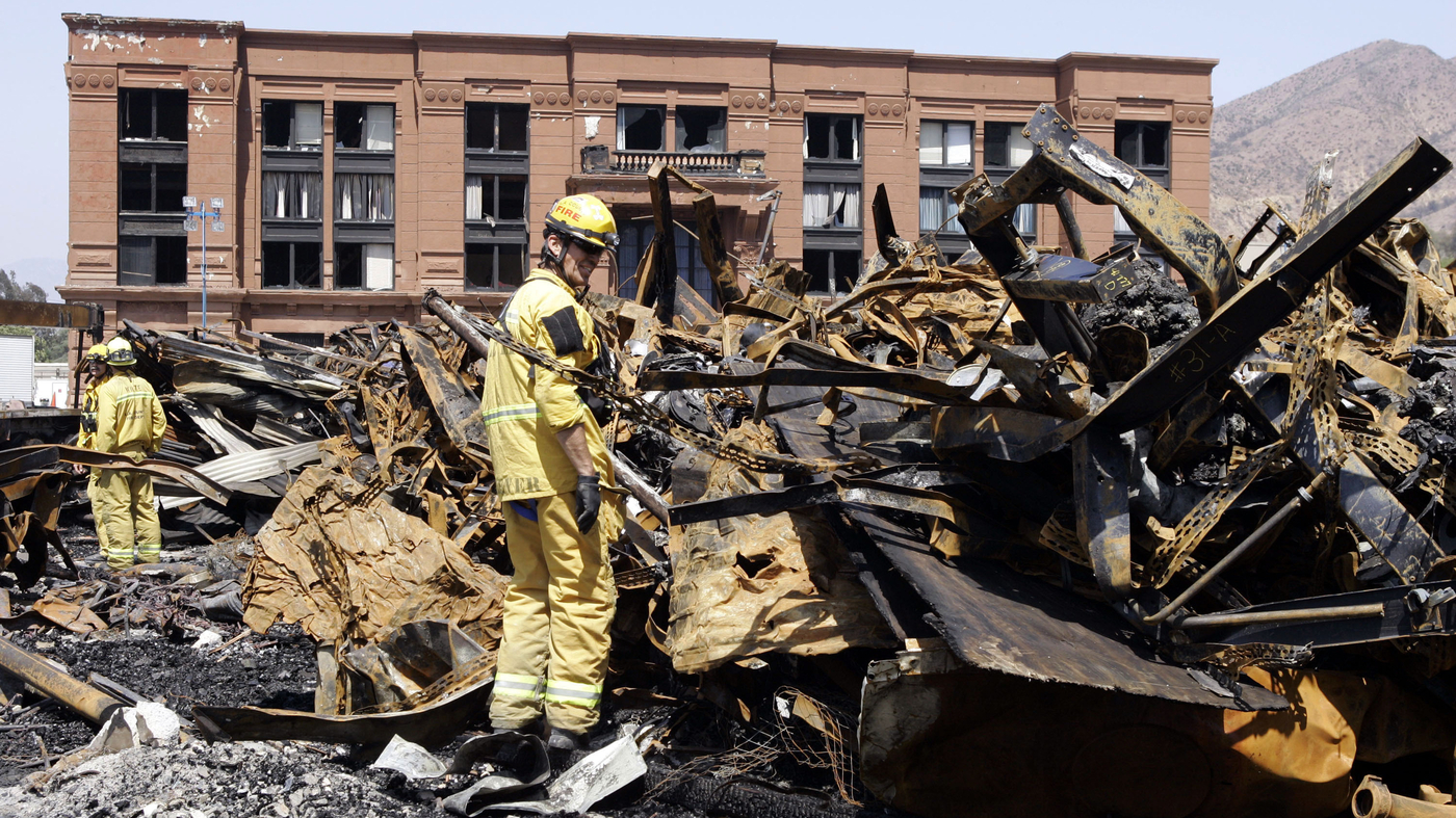 Universal Vault Fire: Court Records Reveal Nirvana, Elton John ...