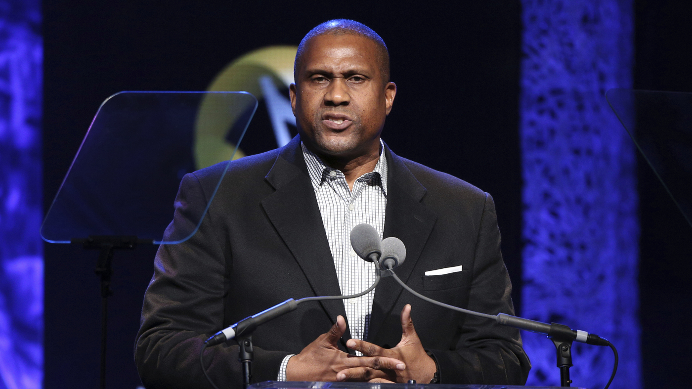 Tavis Smiley Ordered To Pay PBS $1.5 Million For Violating Network's ...