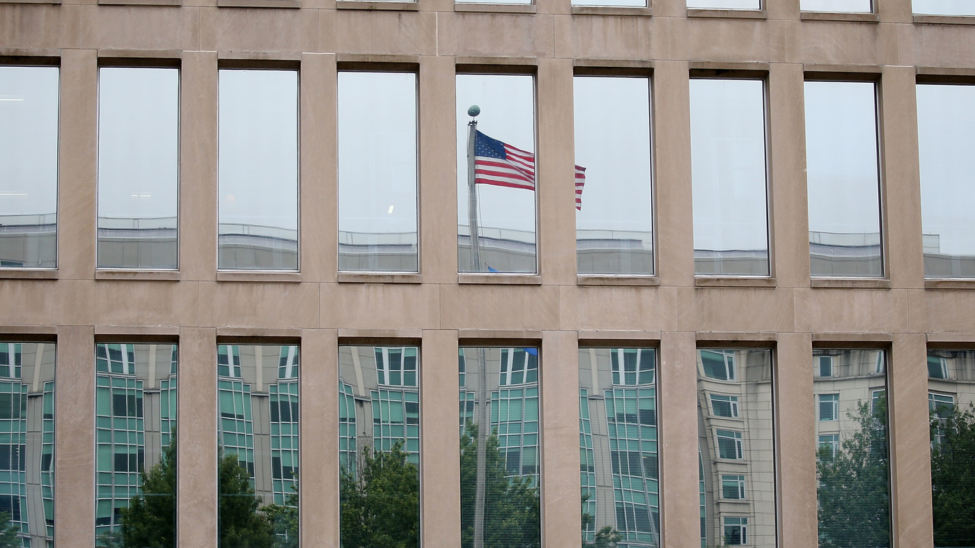 Trump Administration Encourages Federal Teleworking After Cutting It ...