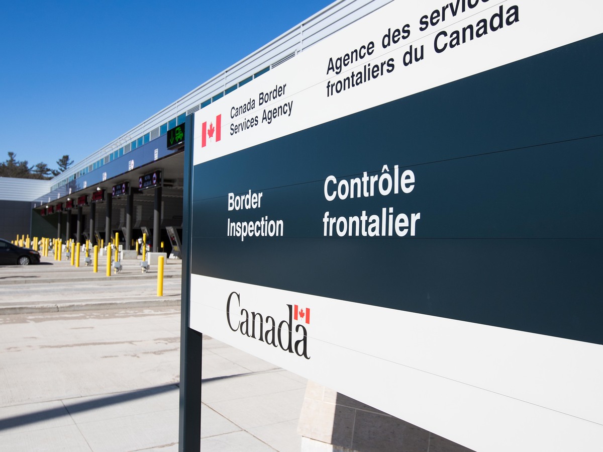 Reporter's Notebook: Crossing Into Canada Before Coronavirus Closes The ...