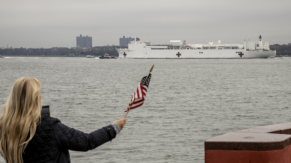 Hospital Ship USNS Comfort Arrives In New York To Ease Coronavirus ...