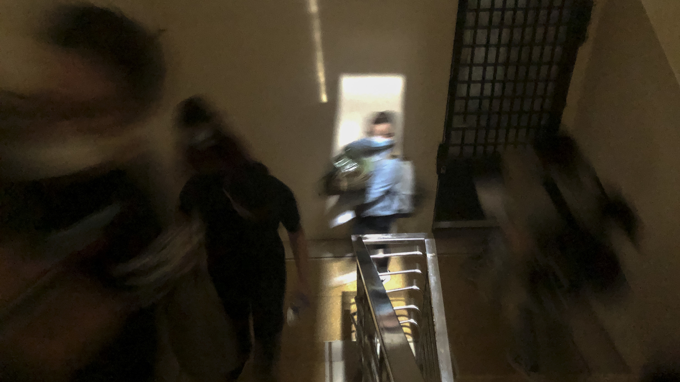 Coronavirus Quarantine In Vietnam Documented By Photography Student ...