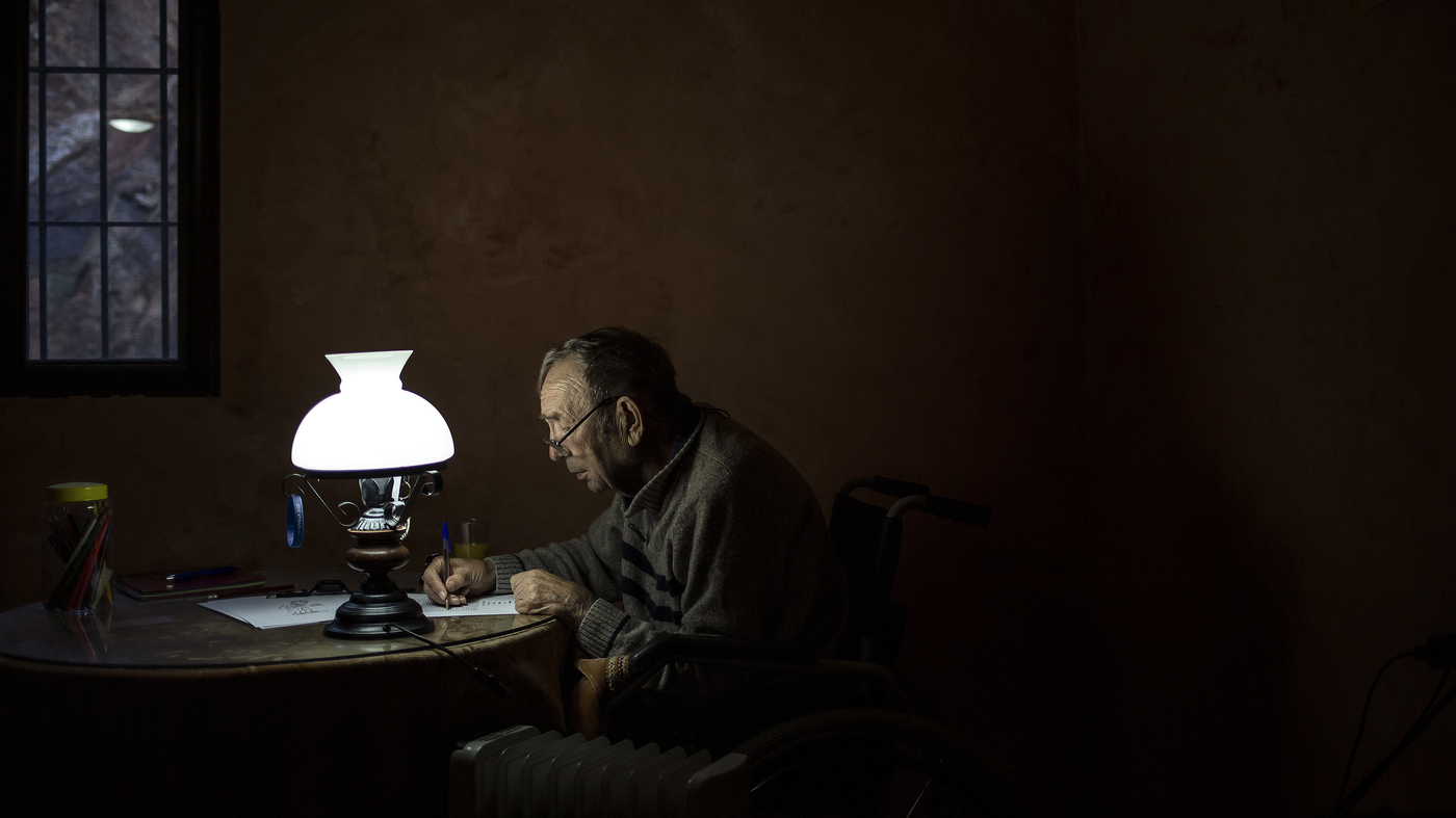 Spanish Photographers Portray Their Country Under Coronavirus : The ...