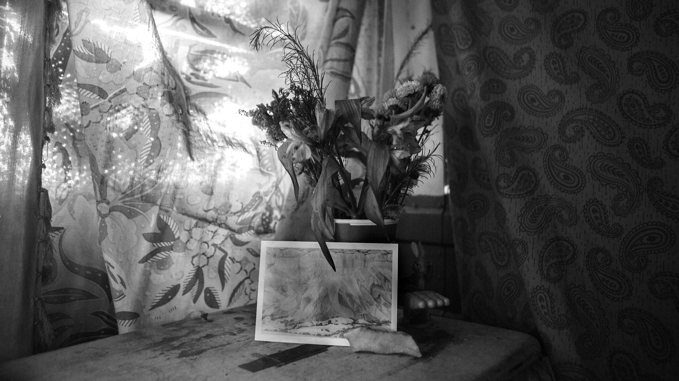 Artist Explores Grief After Grandmother Who Battled Dementia Dies : The ...