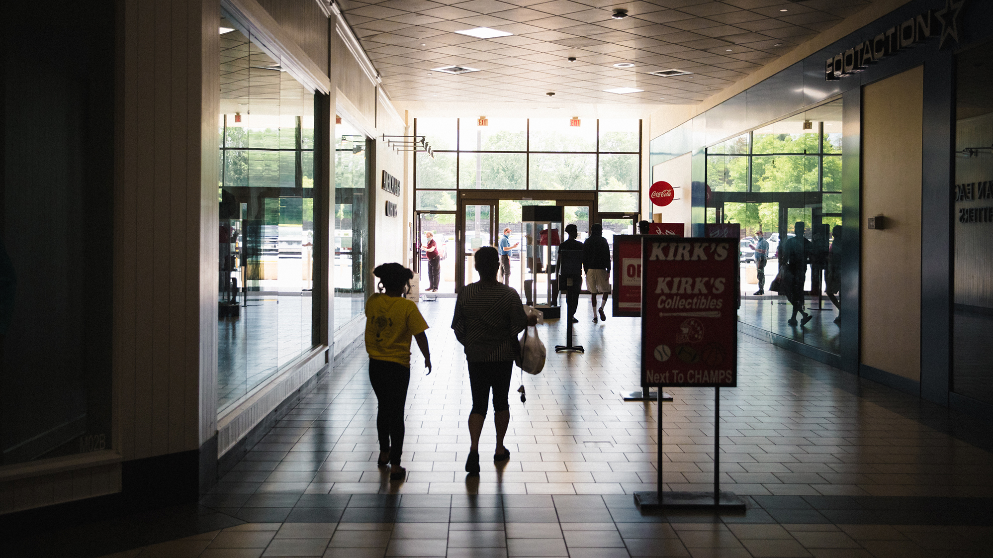 When Is It Safe To Ease Social Distancing? Here's What One Model Says ...