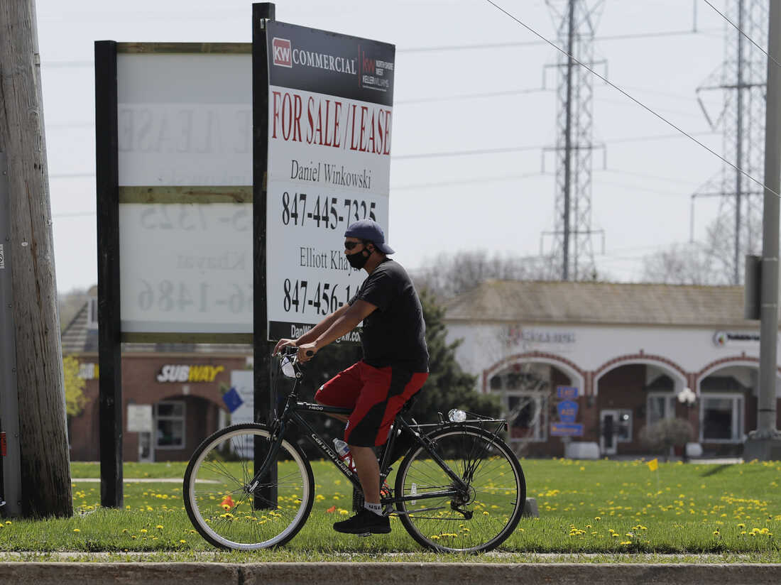 Illinois Announces It Will Reopen In Phases As It Battles The ...