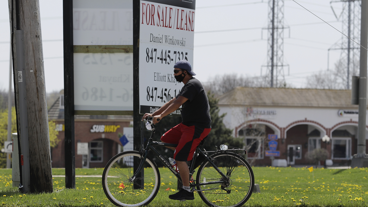 Illinois Announces It Will Reopen In Phases As It Battles The ...