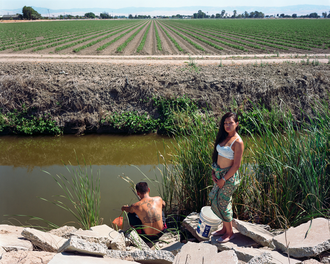 Photographer Explores Inequality And The American Dream In 'Paradise ...