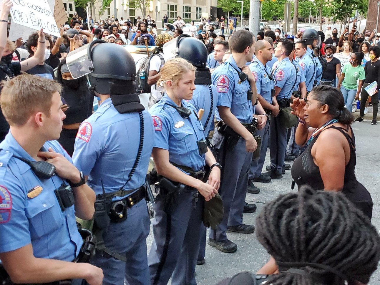 Photos: Protests In Response To The Death Of George Floyd Shake The ...