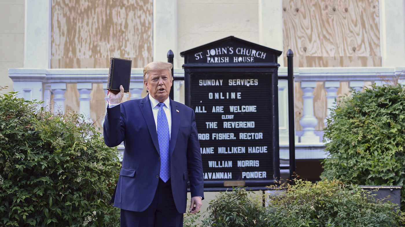 Peaceful Protesters Tear-Gassed To Clear Way For Trump Church Photo-Op ...