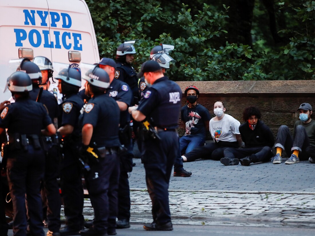 NYPD Dismantles Aggressive Plainclothes Units : Live Updates: Protests ...