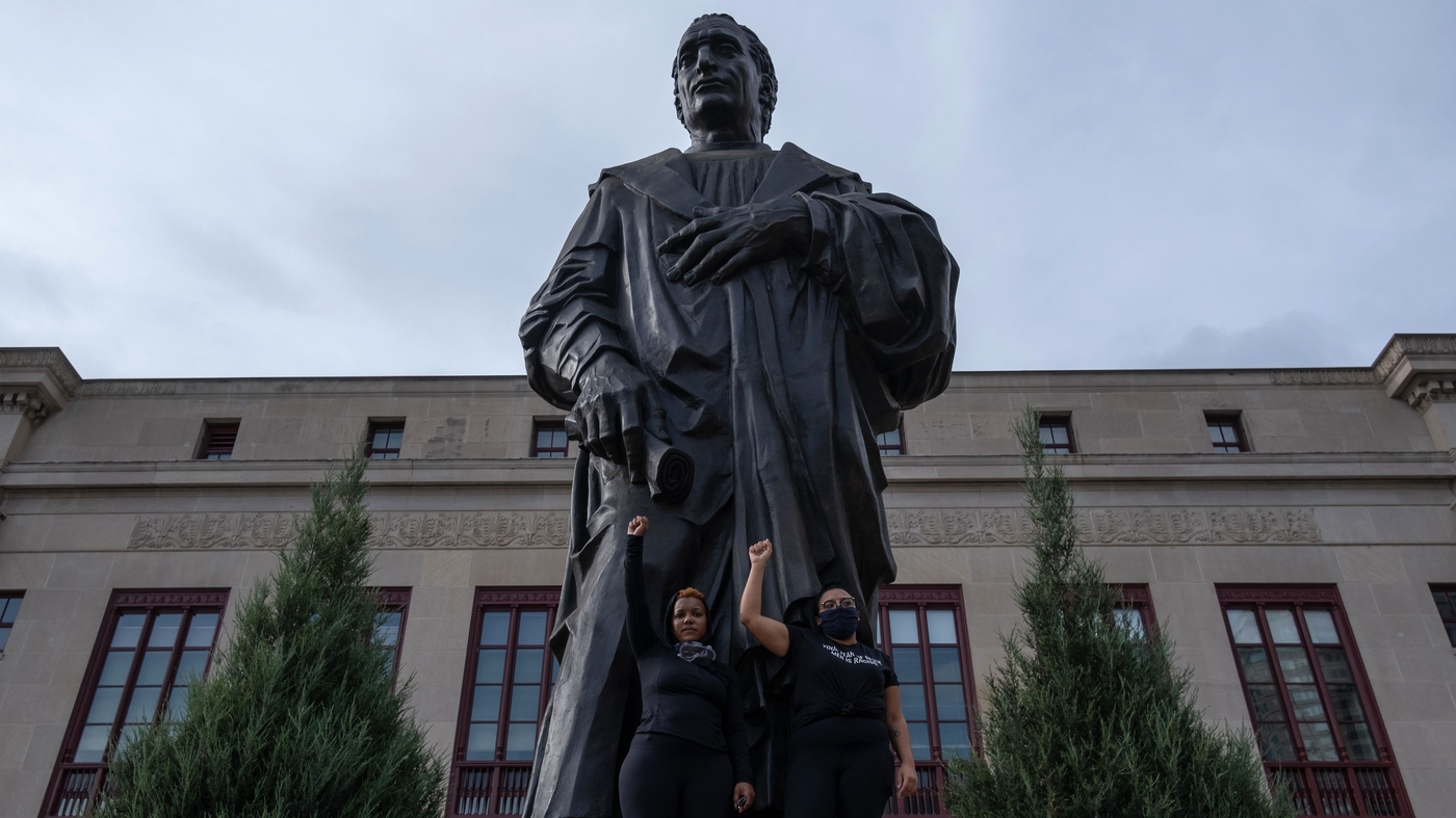 Ohio's State Capital Grapples With Anti-Columbus Sentiment : Updates ...