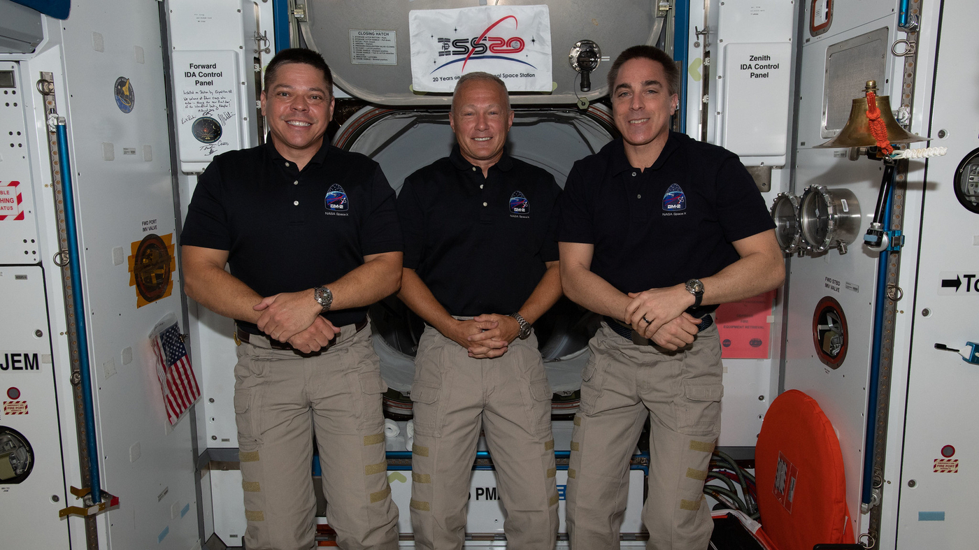 The Astronauts SpaceX Crew Dragon Capsule Are Returning To Earth : NPR