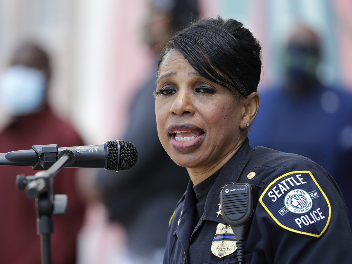 Carmen Best, Seattle's First Black Police Chief, Abruptly Announces ...
