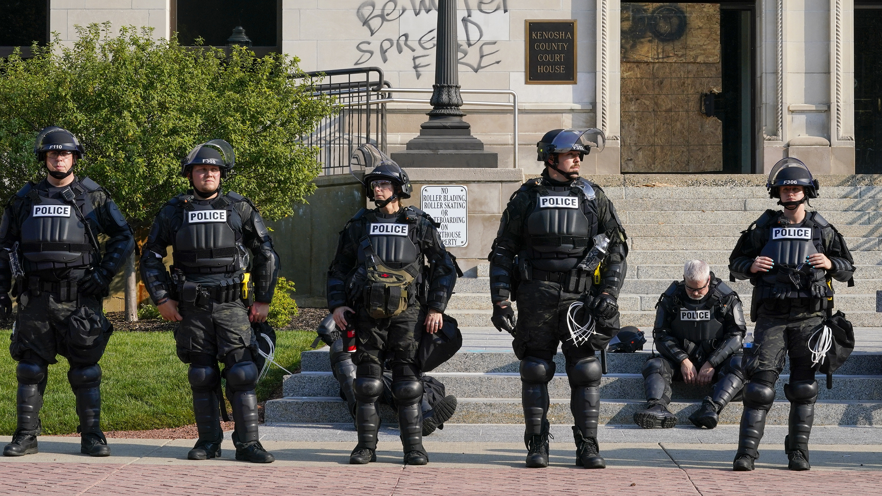 Wisconsin Deploys National Guard After Shooting Of Black Man Sparks ...