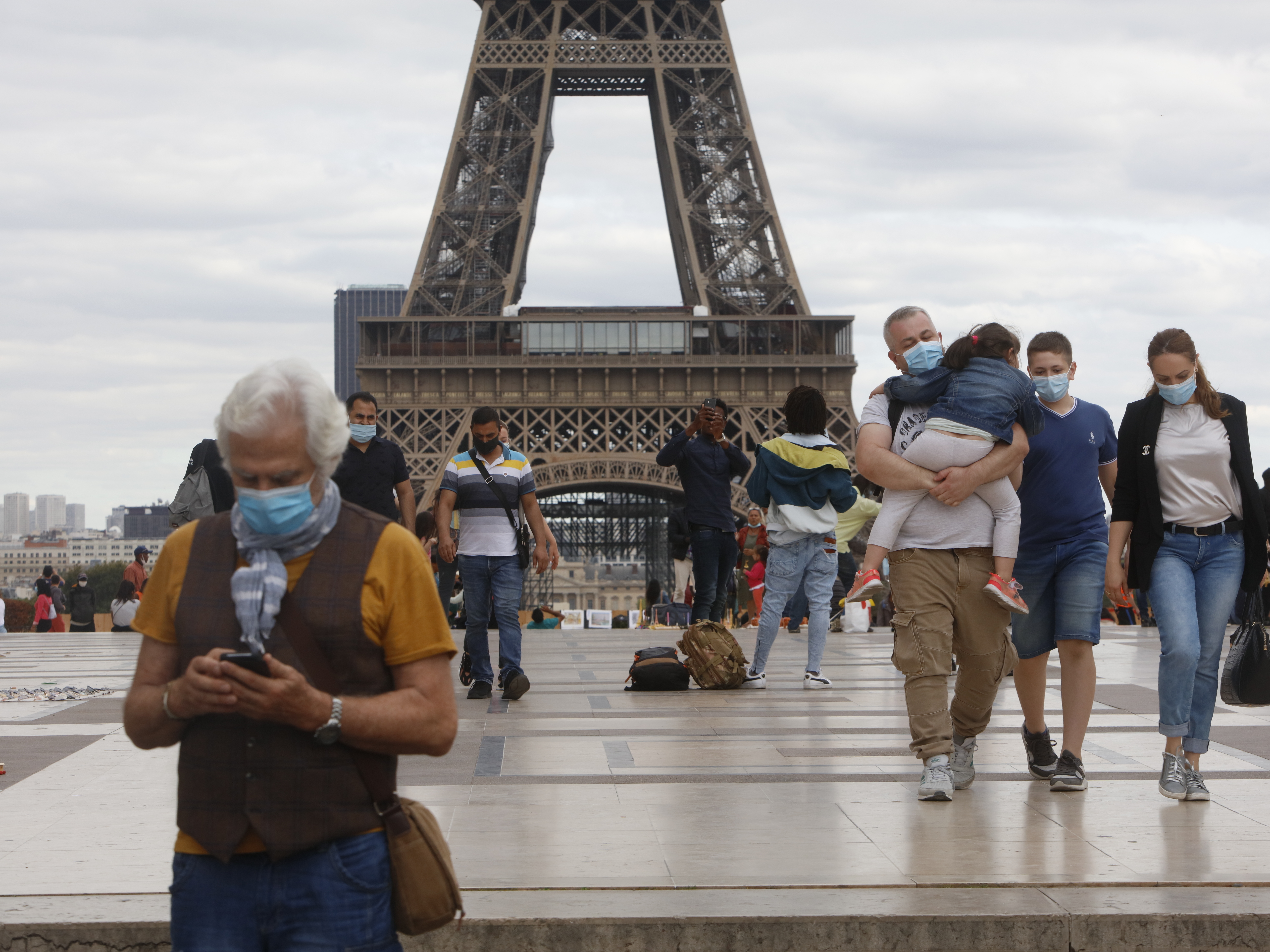 As Coronavirus Infections Rise, Masks In Paris Become Mandatory In All ...