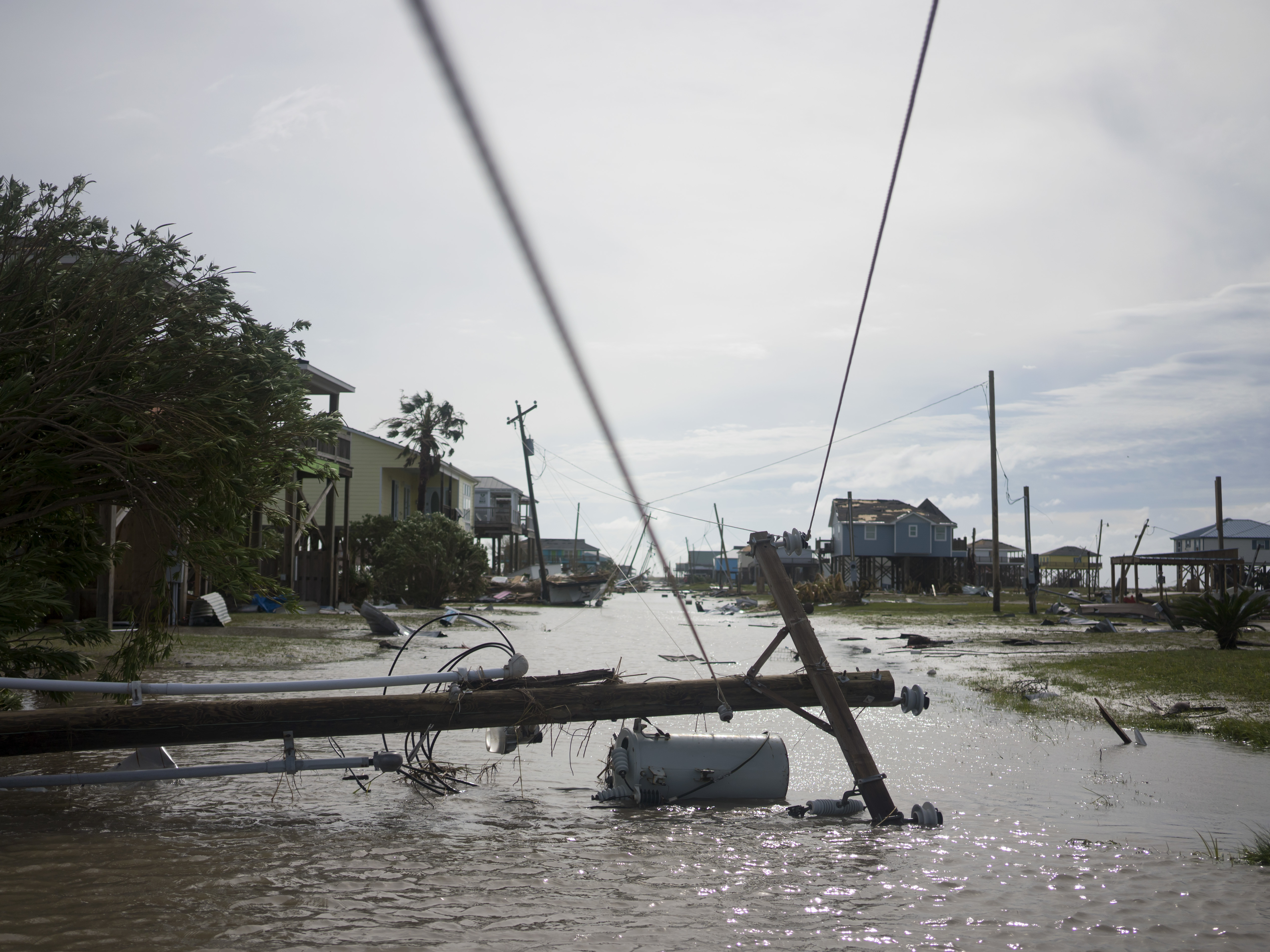 Hurricane Laura's Intense Winds Cut Through Louisiana Coastline | WBUR