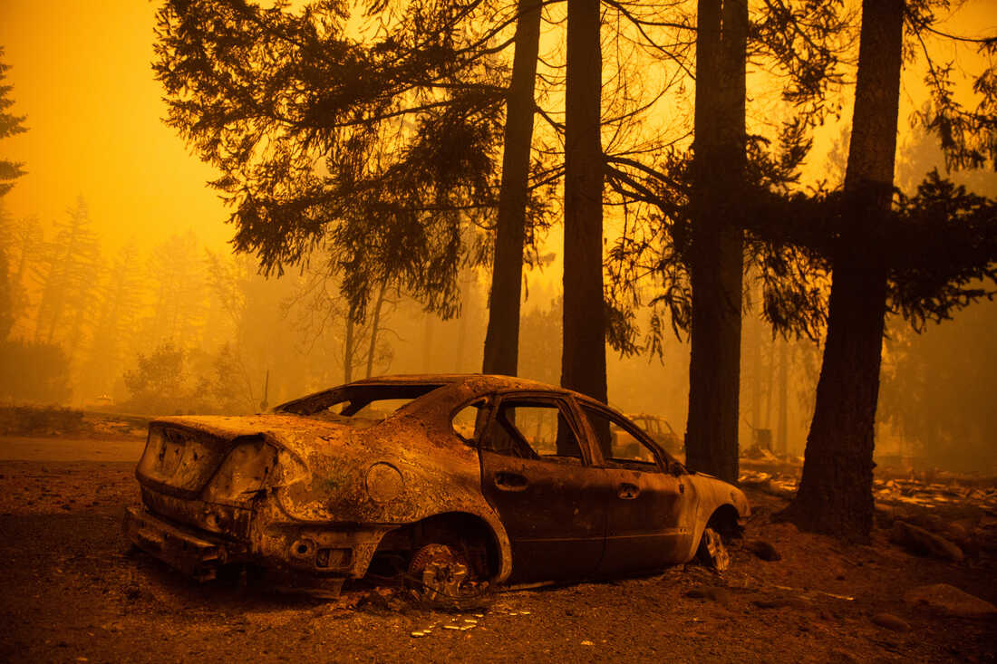 Fires Rage In Oregon : The Picture Show : NPR
