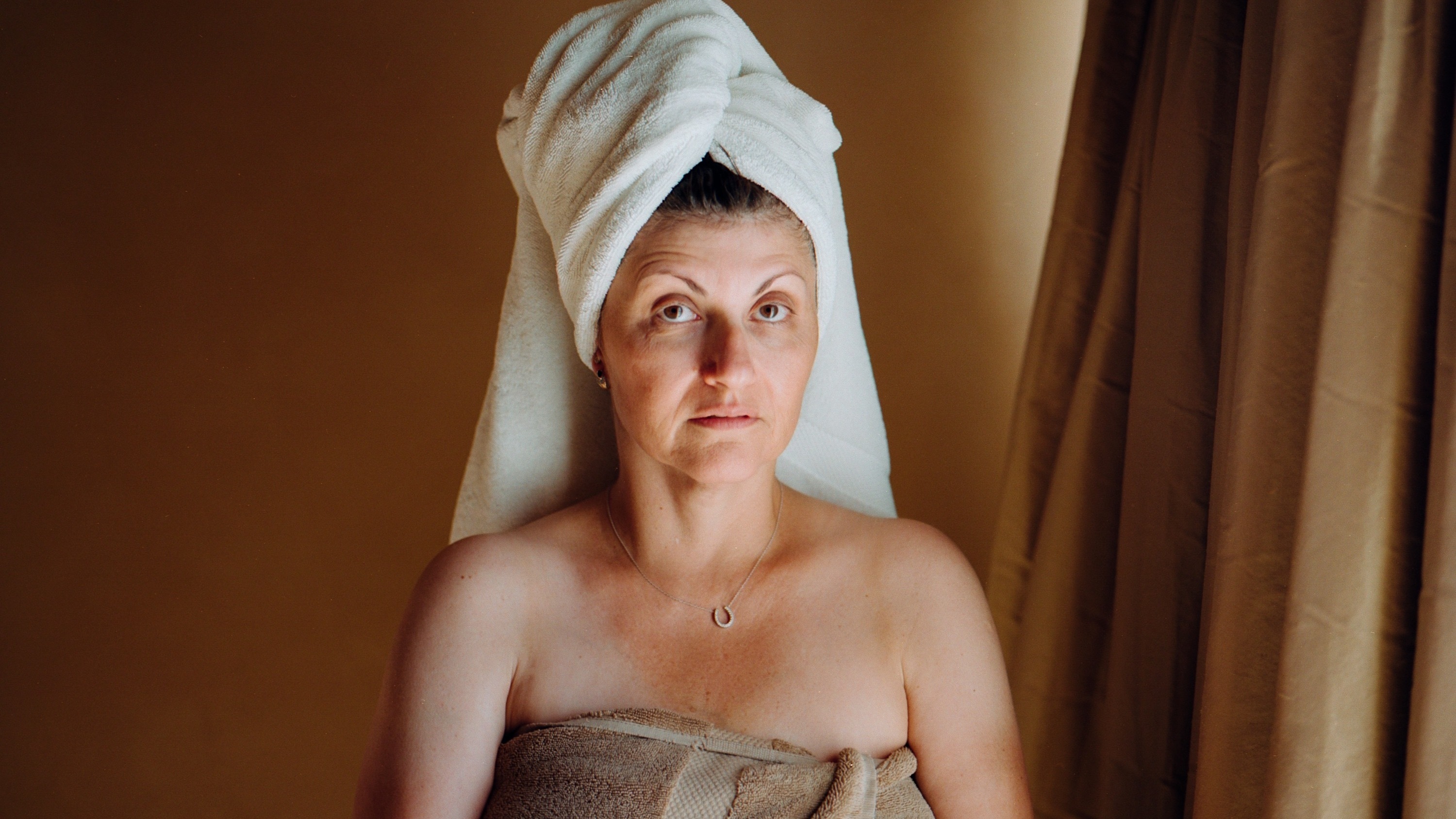 Grieving from Afar: Son Photographs Mother After Family Death Abroad ...