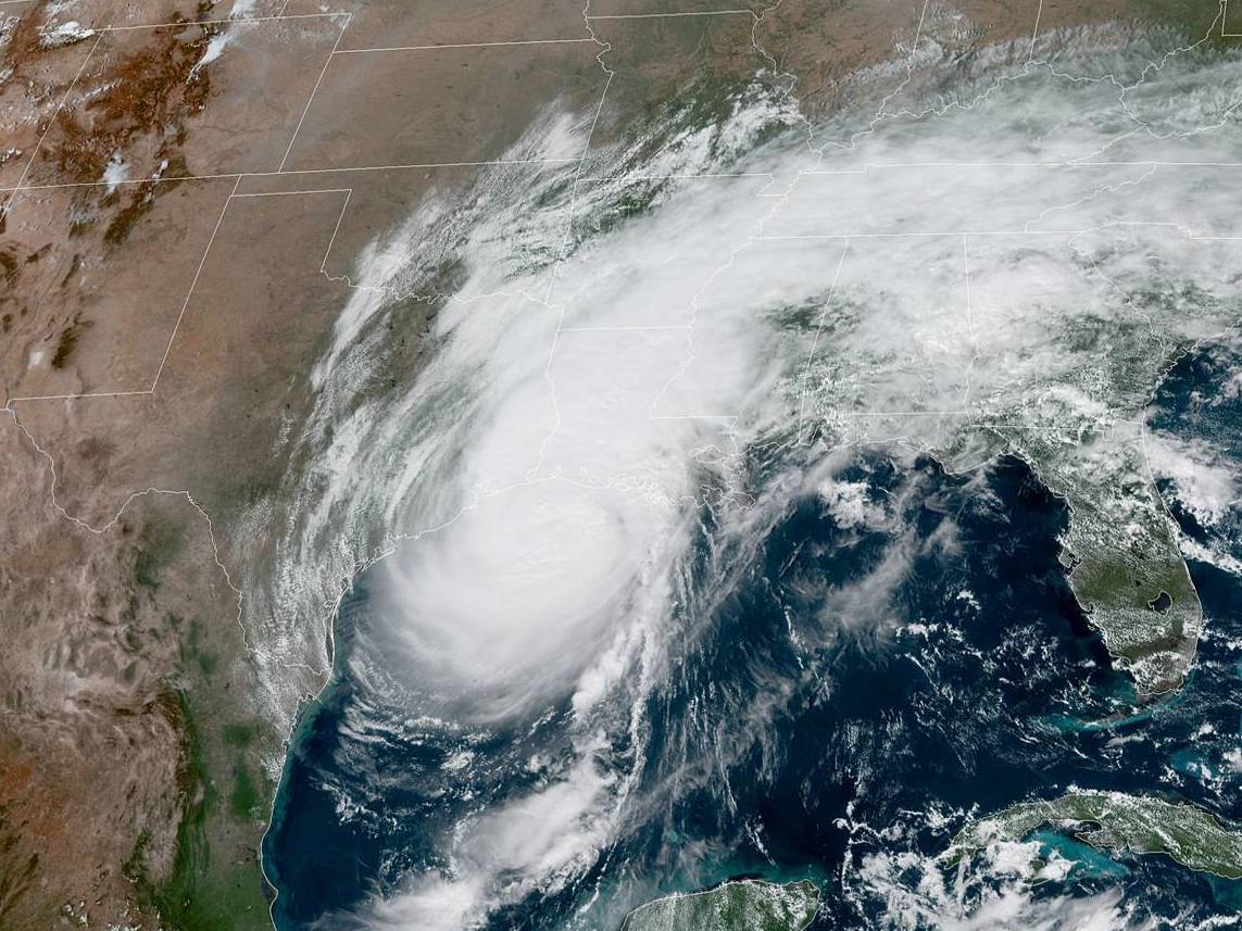 Hurricane Delta Weakens After Making Landfall On Southwest Louisiana ...