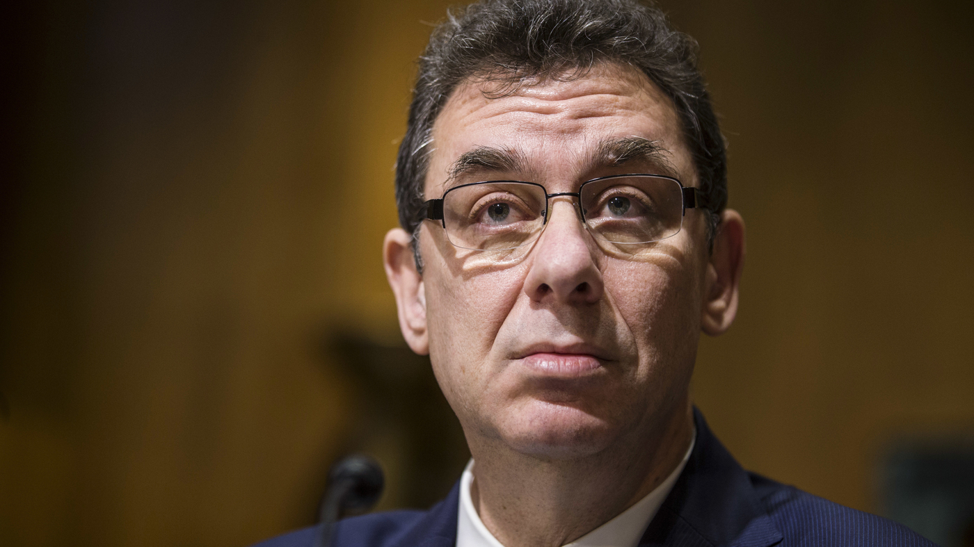 Pfizer Coronavirus Vaccine News Raises Questions About CEO's Stock ...