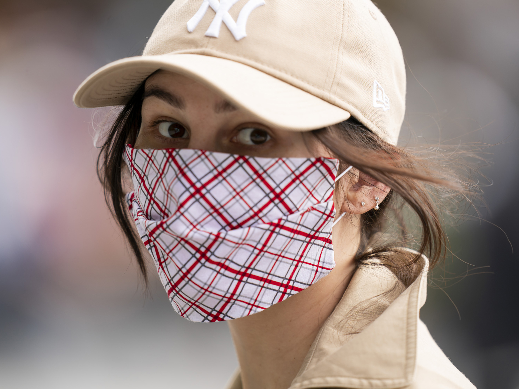 Wearing A Cloth Face Mask Protects You And Others From Getting COVID-19 ...
