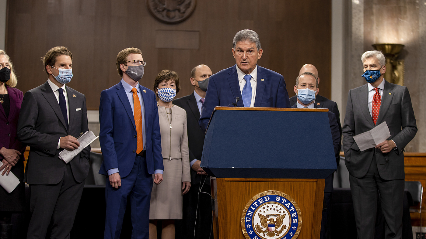 As Year-End Looms, Lawmakers Still Seek Deal On More Coronavirus Aid : NPR