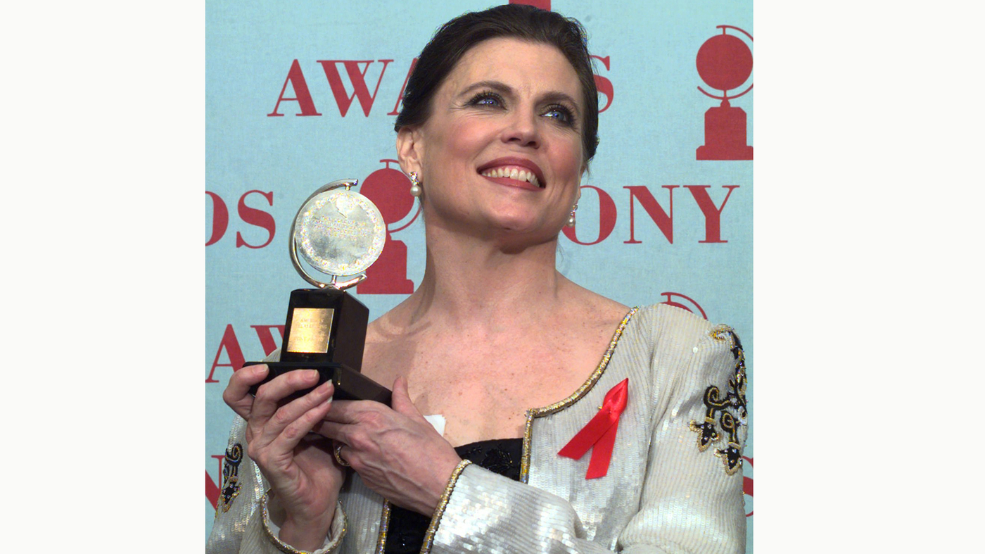 Actress, Dancer, Choreographer Ann Reinking Dies At 71 : NPR