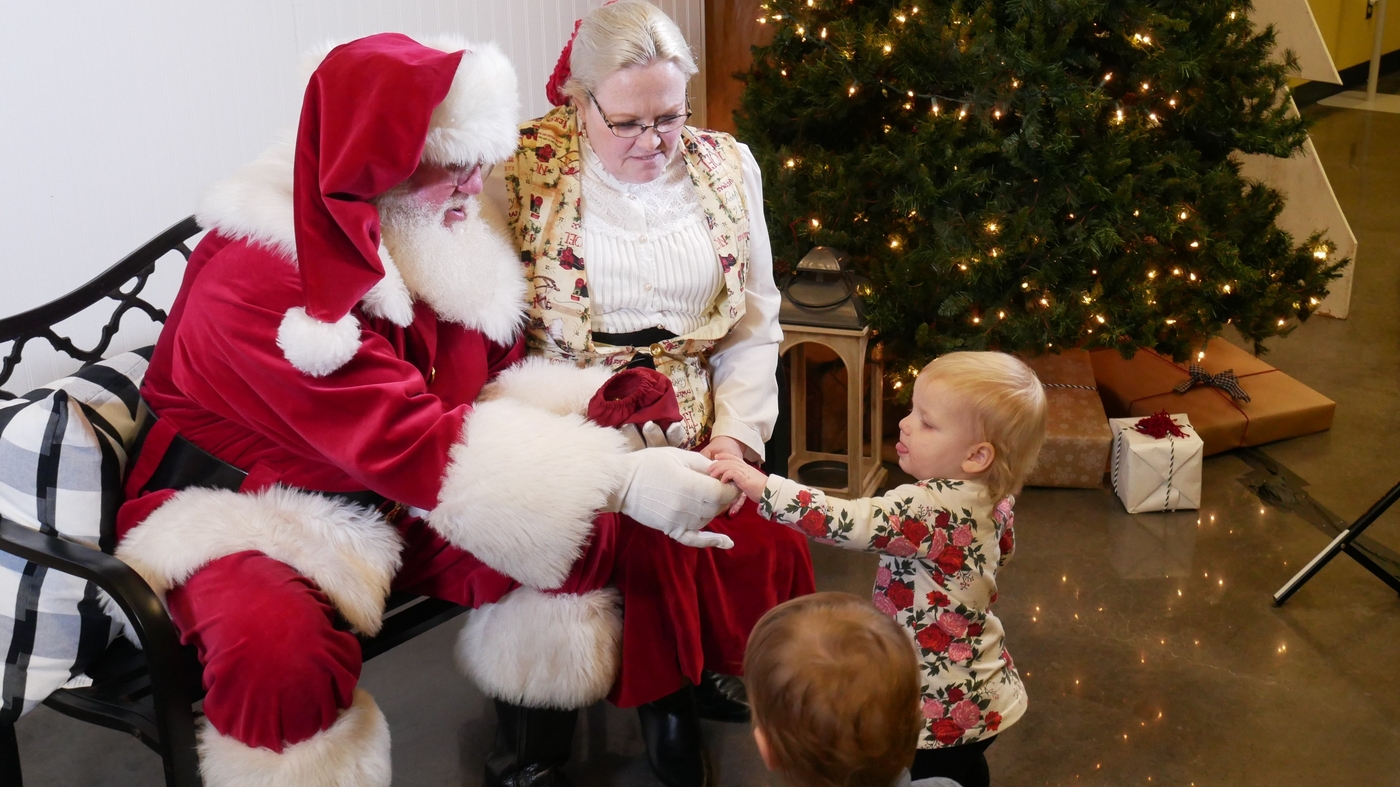 COVID-19 And Christmas: How The Pandemic Is Affecting Santa Clauses : NPR