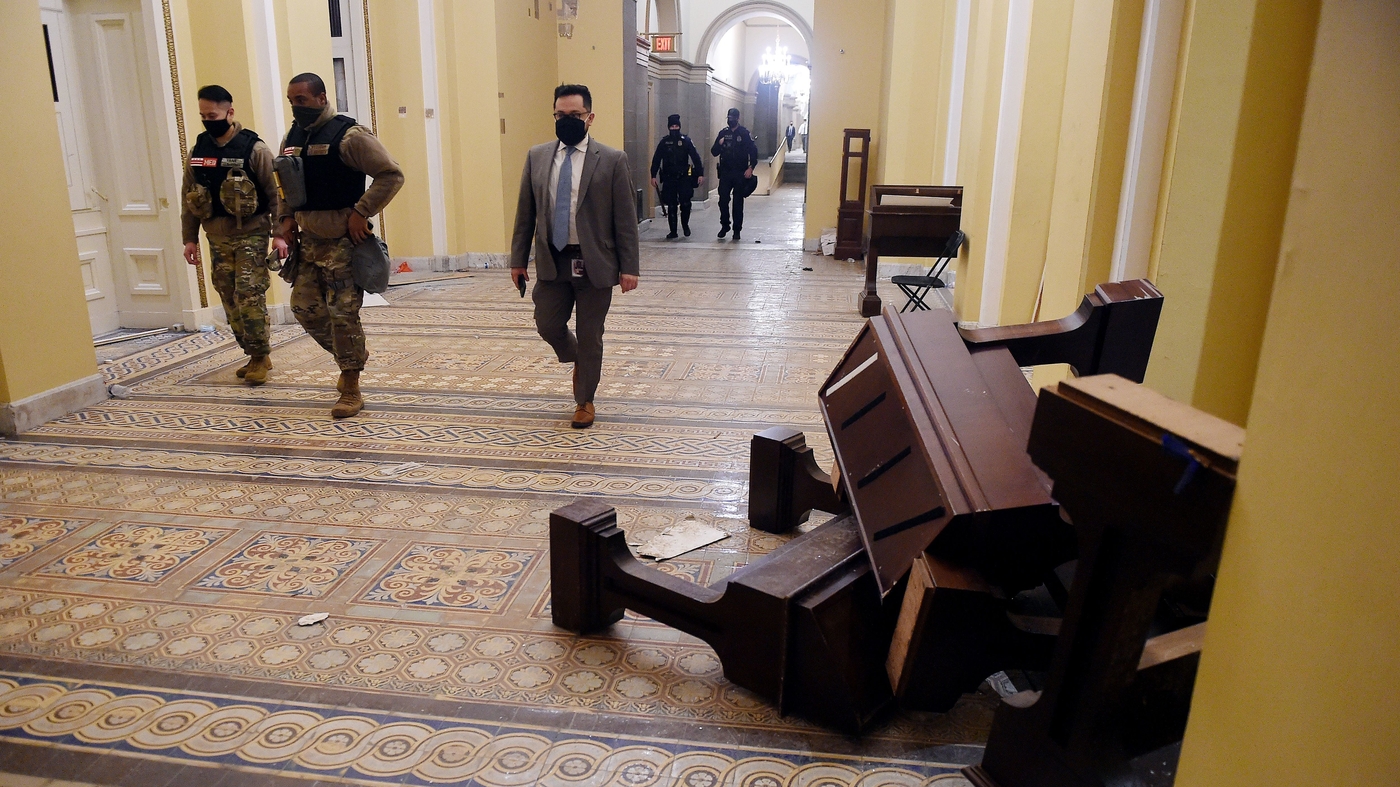 Police Confirm Death Of Officer Injured During Attack On Capitol ...