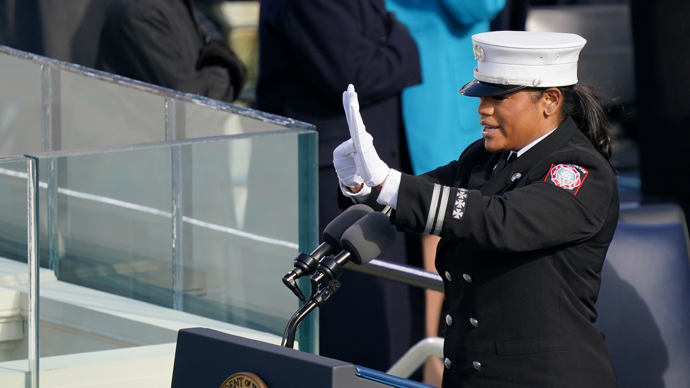 Firefighter Andrea Hall Leads Inaugural Pledge, Spoken And In Sign ...