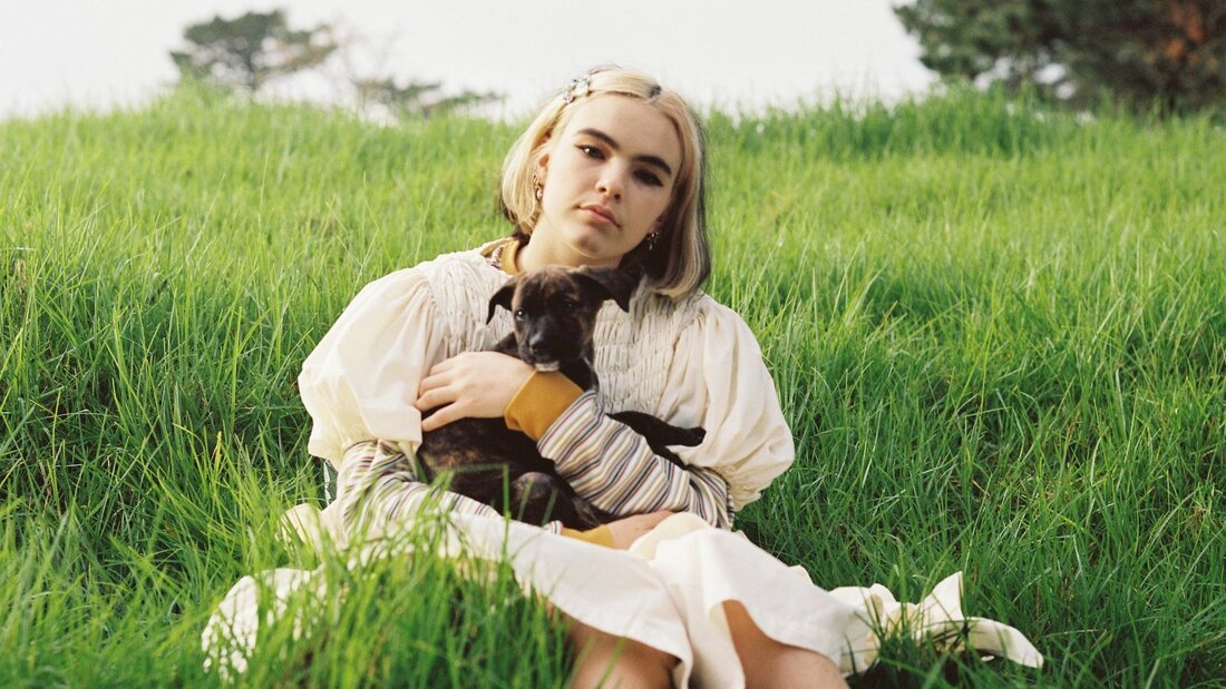 BENEE, The Artist Behind A Viral TikTok Hit, Gets Serious And Weird ...