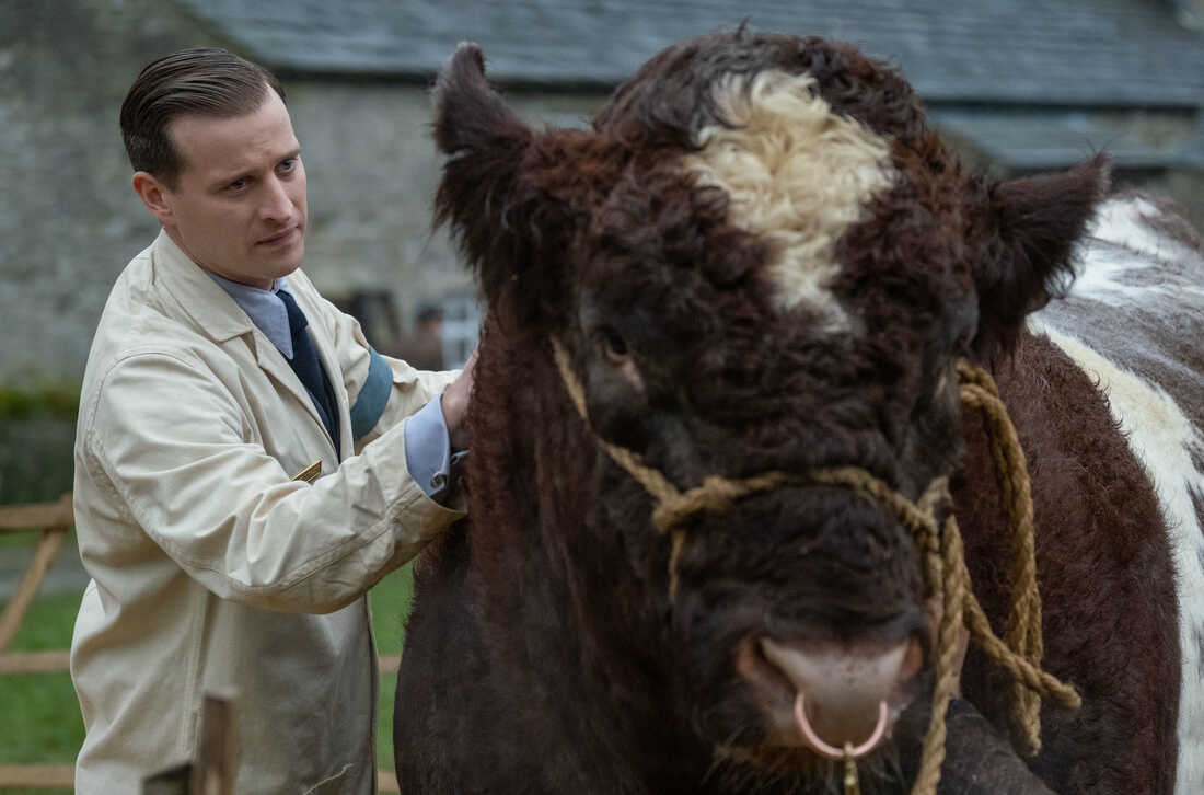 'All Creatures Great And Small' showrunner Ben Vanstone : Bullseye with ...