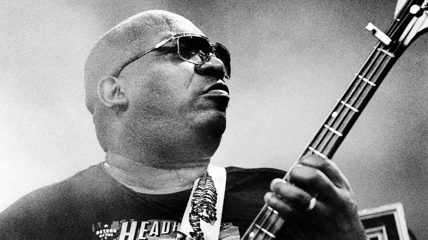 Paul Jackson, Headhunters Bassist Who Played With Herbie Hancock, Dies ...