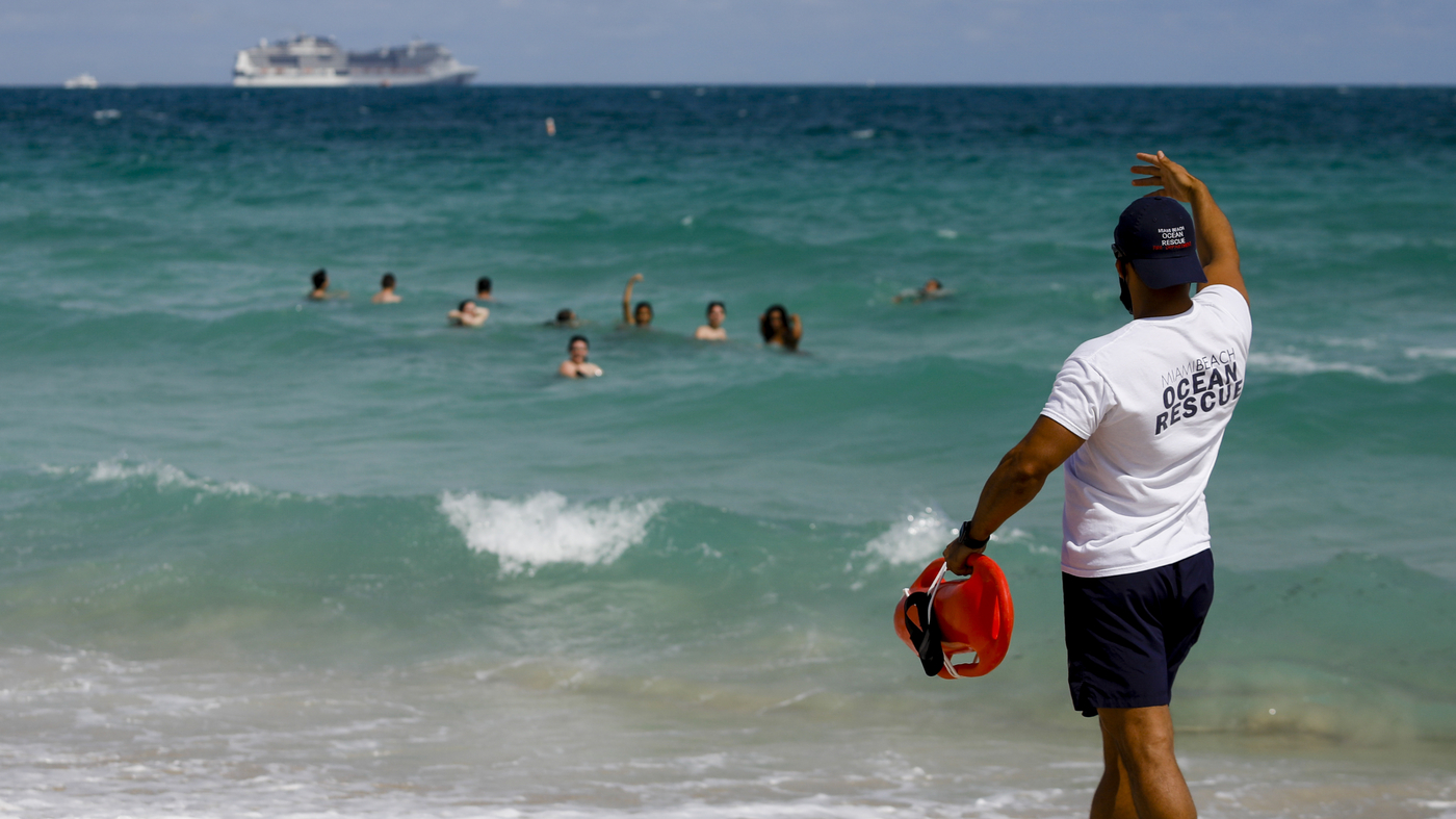 Miami Beach Issues Curfew To Curb Swelling Spring Break Crowds ...