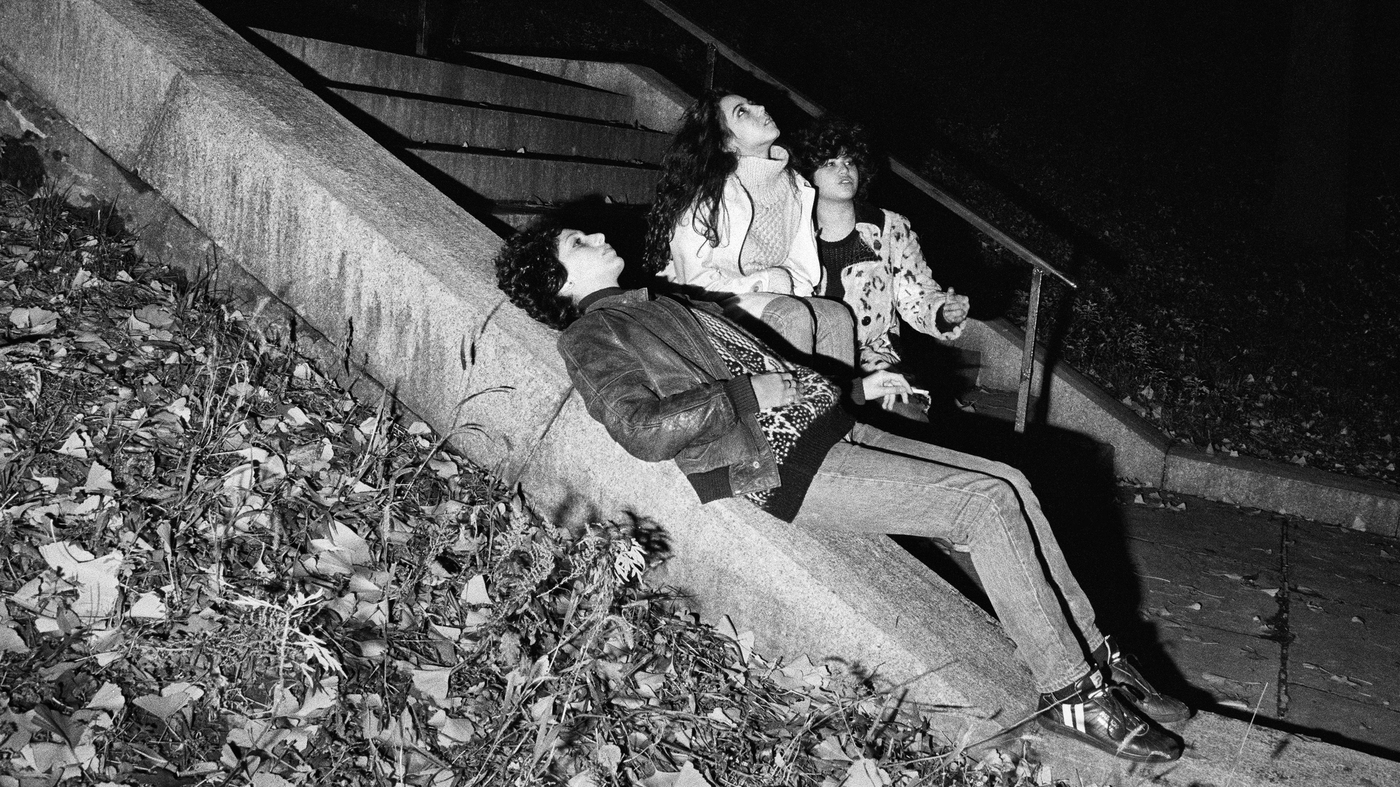 Photos: The Invisible Bonds Of Female Friendships : The Picture Show : NPR