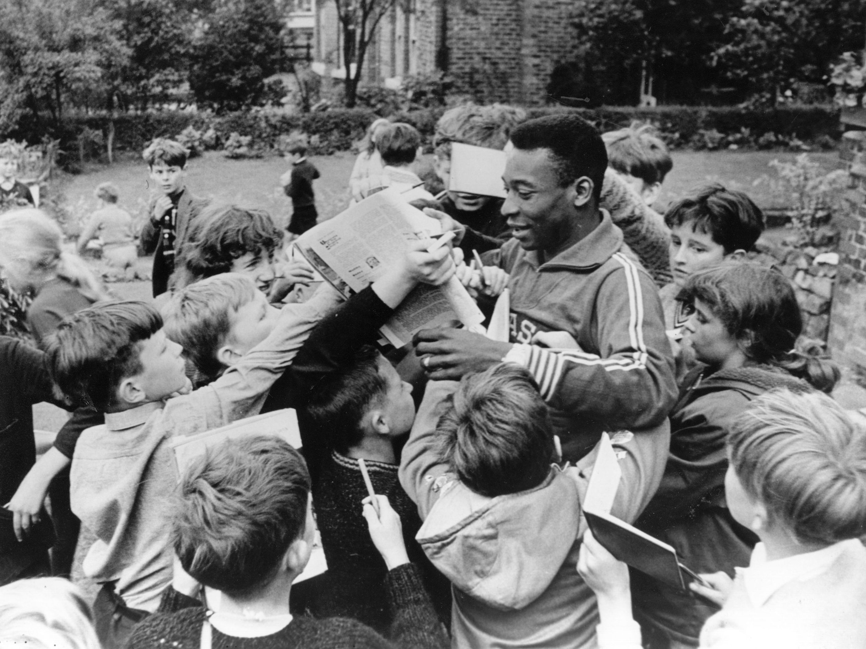 Pelé, who made soccer 'The Beautiful Game,' dies at 82 | NCPR News