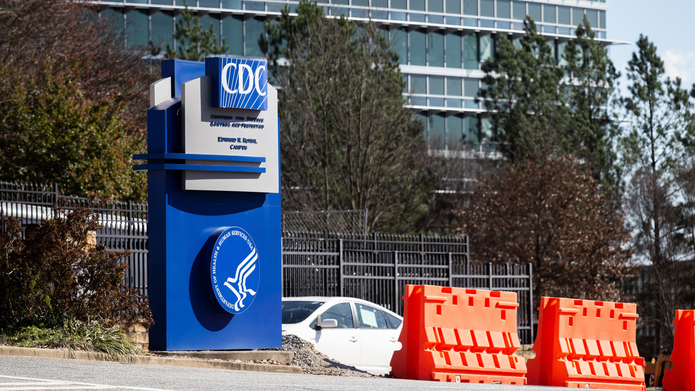 CDC And FDA Trusted By Only Half Of Americans : NPR