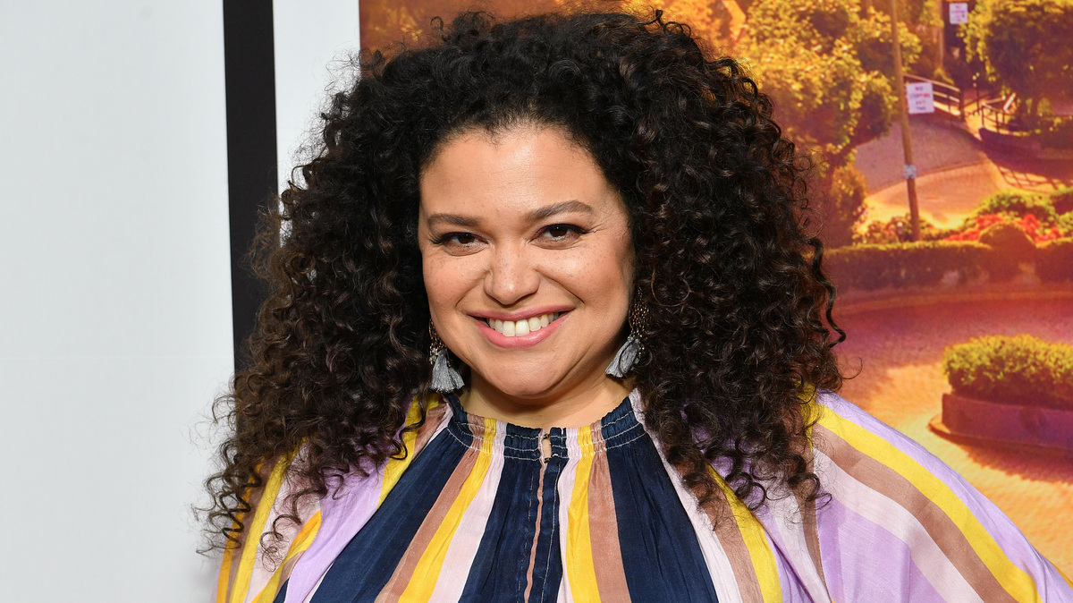 Defunding The Police In Austin, Plus Michelle Buteau and 'The Circle ...