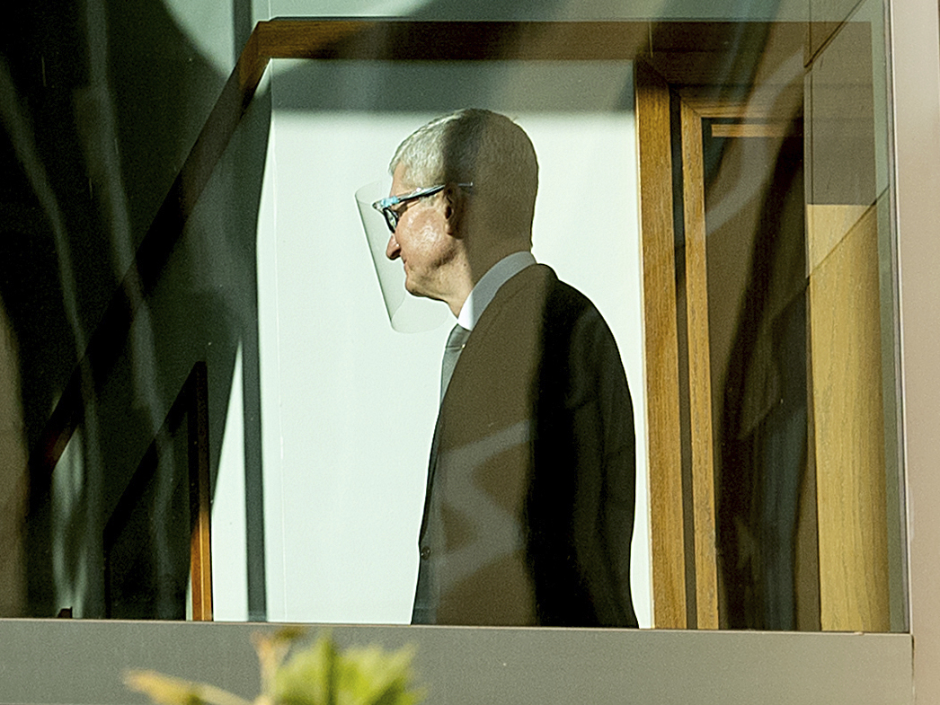 As Apple's Tim Cook Testifies, The Judge Creates The Day's Most ...