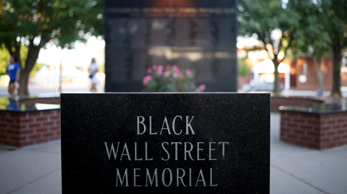 Biden Visits Tulsa For Anniversary Of 1921 Race Massacre On Black Wall ...
