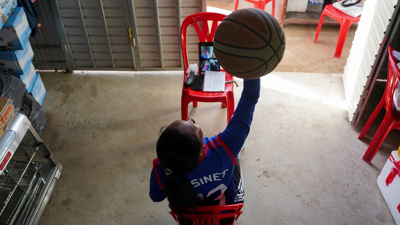 Basketball Star From Cambodia's Wheelchair Team Sharpens Her Skills Via ...