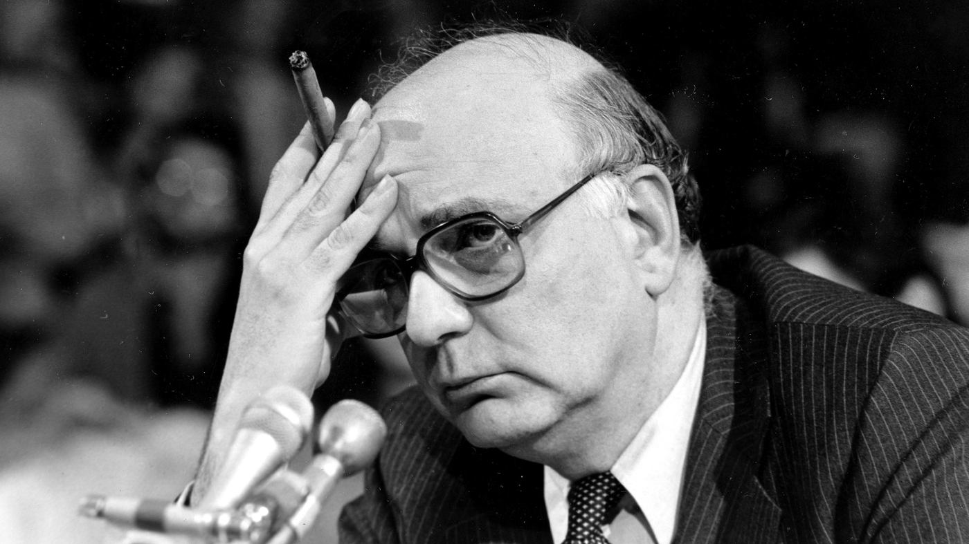 How Former Federal Reserve President Paul Volcker Beat Inflation in the ...