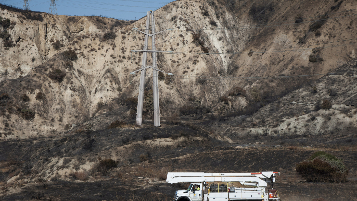 PG&E Will Bury 10,000 Miles of Power Lines So They Don't Spark ...
