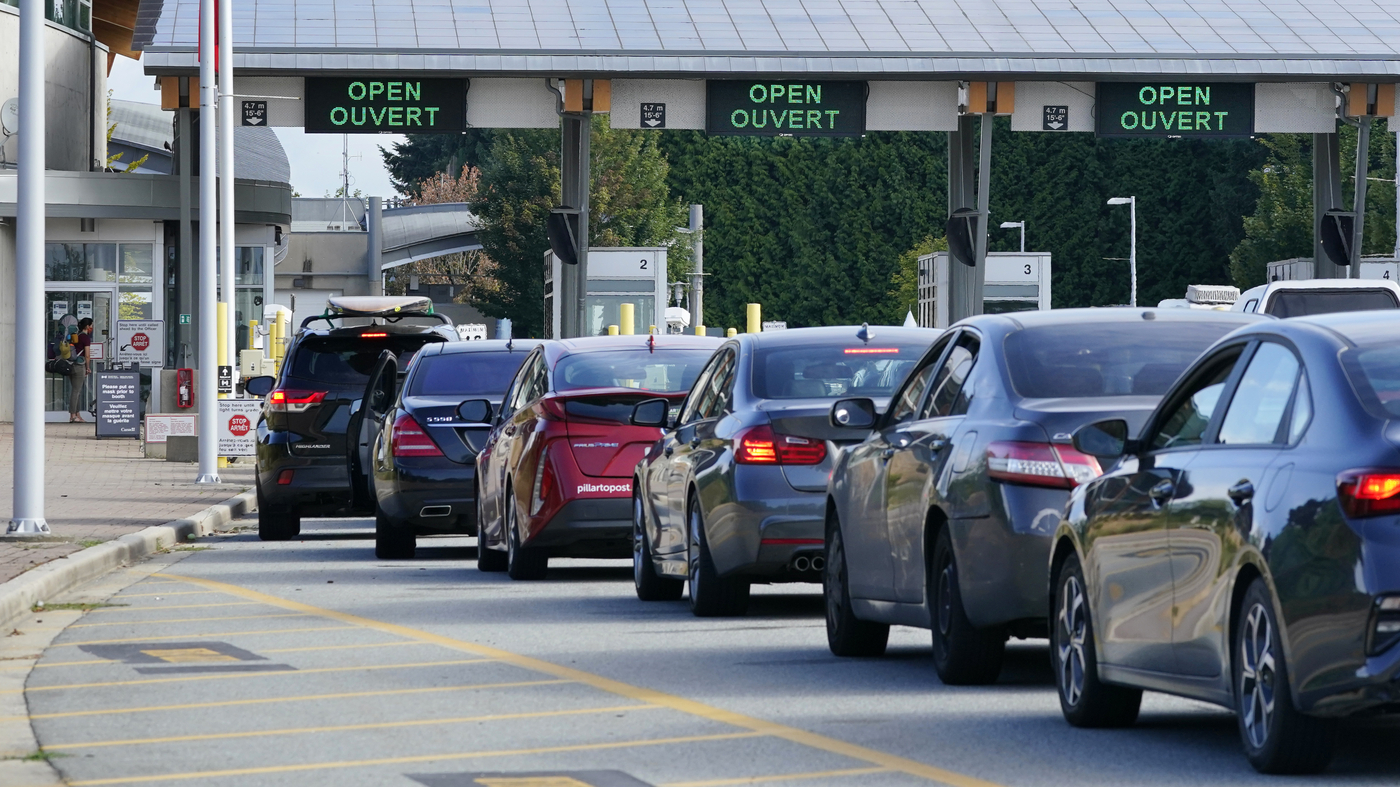 Canada's Land Border Open For Vaccinated Americans : Coronavirus ...